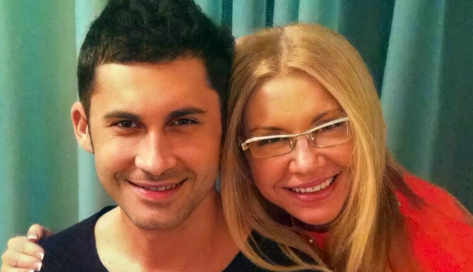 Мама Дана Балана показала, як має виглядати жінка в 65 років. Читайте ...